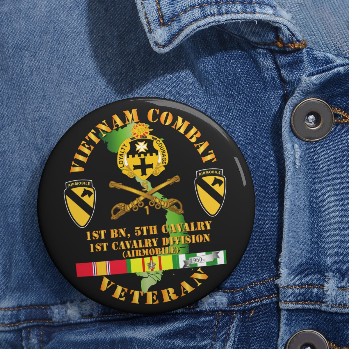 Custom Pin Buttons - Vietnam Combat Cavalry Veteran w 1st Bn 5th Cav D ...