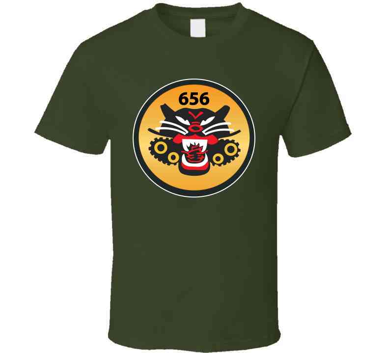 656th Tank Destroyer Battalion - Panther Ssi X 300 Classic T Shirt, Cr ...